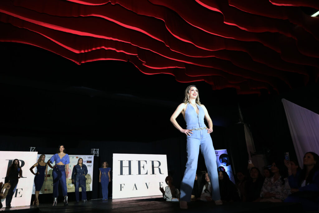 Muestran lo último en tendencias de moda durante el “Lady Runway by Her ...